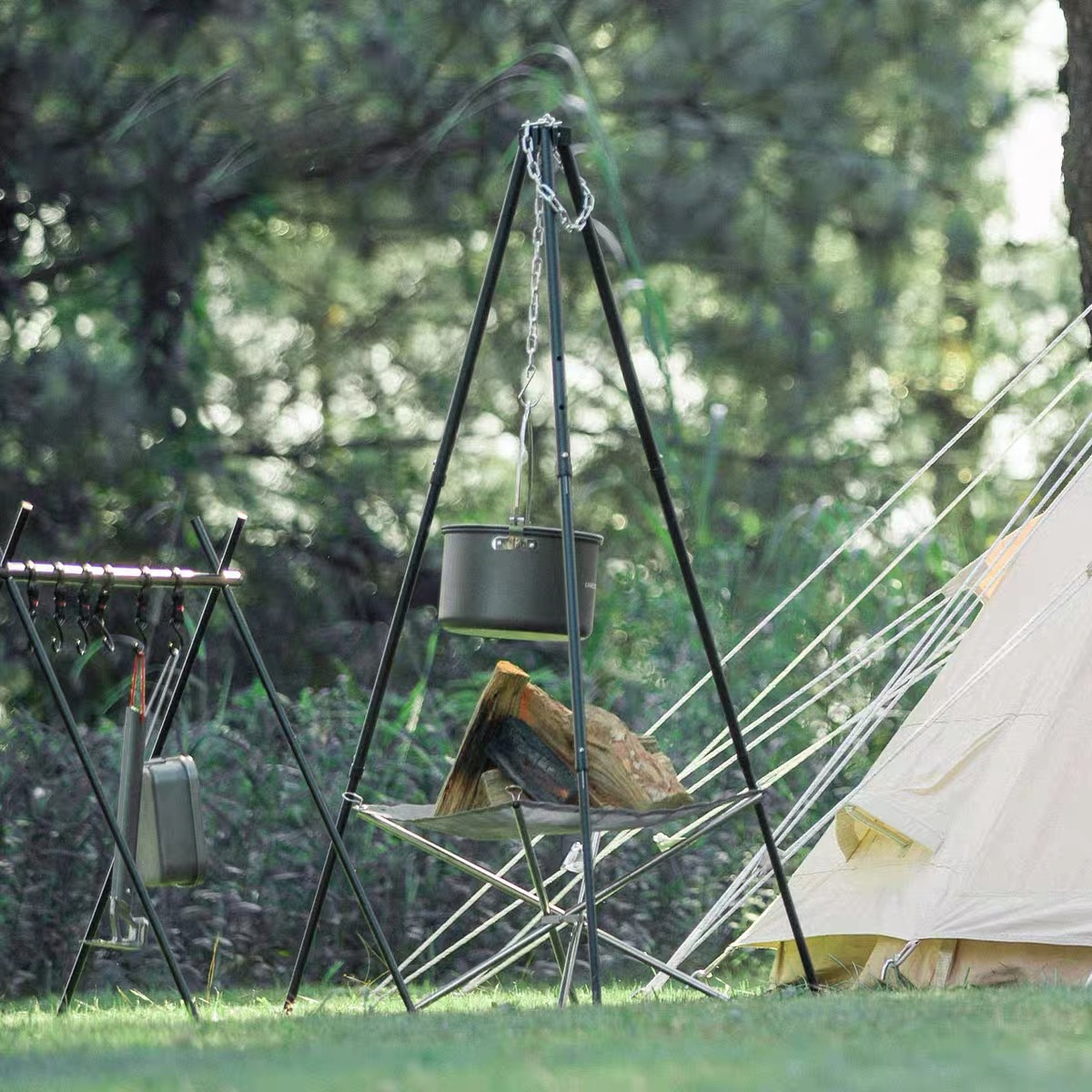 Camping Tripod Heavy-Duty Steel Cooking Tripod with Adjustable Chain ...